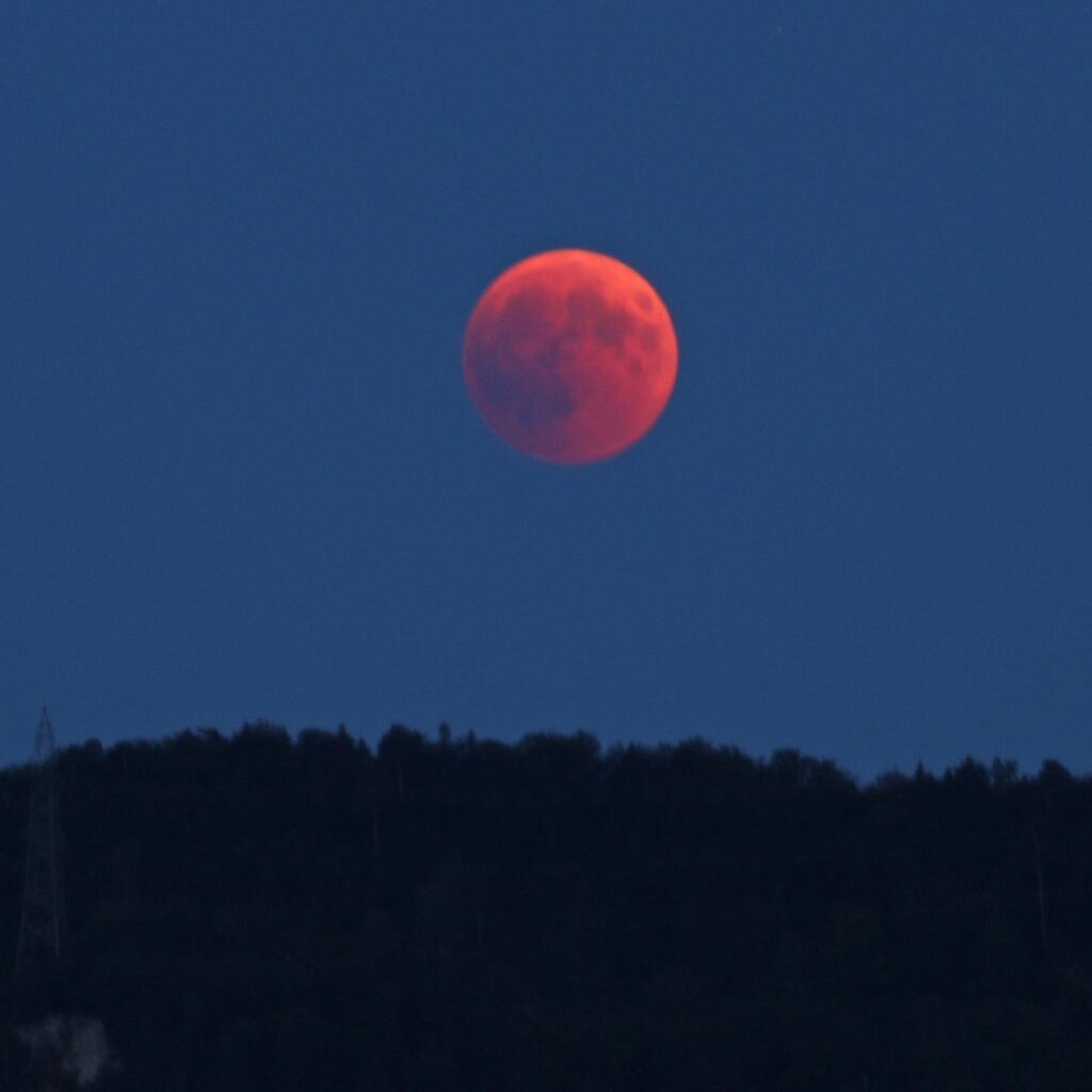 Witness The Blood Moon: The Total Lunar Eclipse On September 7, 2025 ...